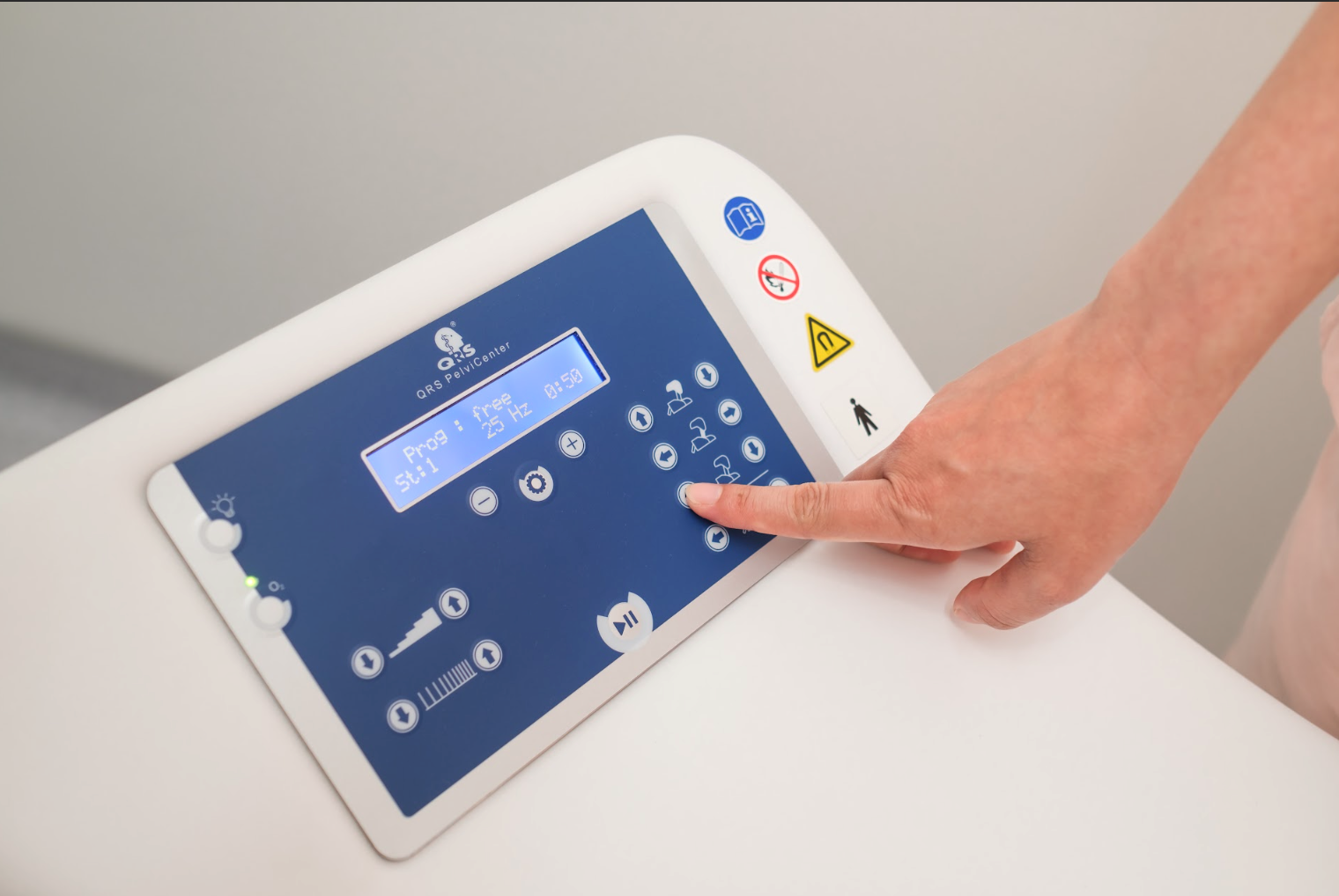 FV HOSPITAL IMPLEMENTS THE QRS®-PELVICENTER SYSTEM FOR THE FIRST TIME ...